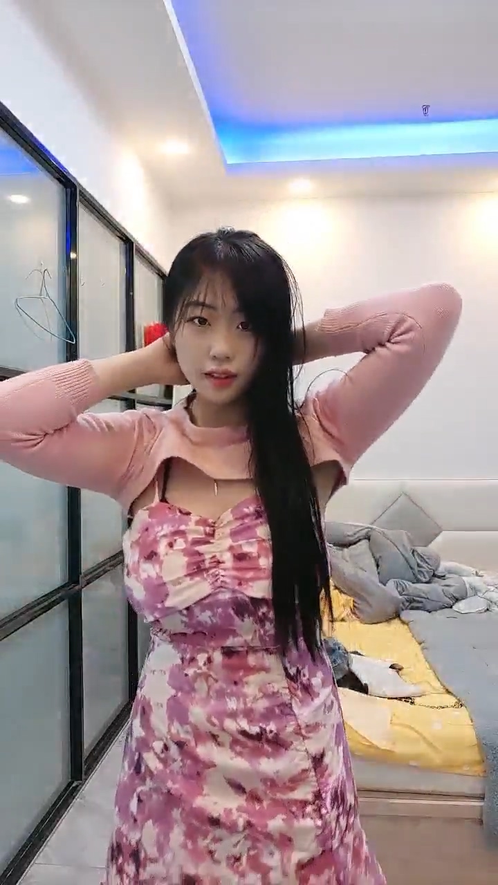 紫惜姐姐20220730 巨乳妹妹-闲者吧 | 一个有意思的网站